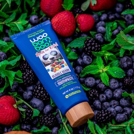 WooBamboo Natural Toothpaste Bubble Berry 113 g - Makhsoom