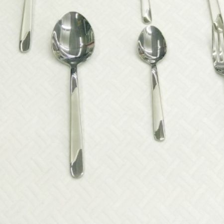 Stokes Set Of Swivel Satin Flatware 20 Pcs Stainless Steel 18/8 - Makhsoom