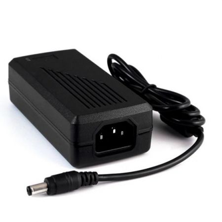 Suoer Universal AC/DC Power Adapter 24V 5.5x2.5mm Plug - Makhsoom