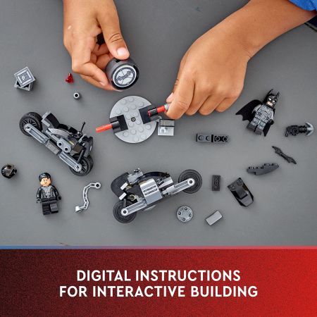 Lego 76179 Batman & Selina Kyle Motorcycle Pursuit 149 Pcs 6+ Years ...