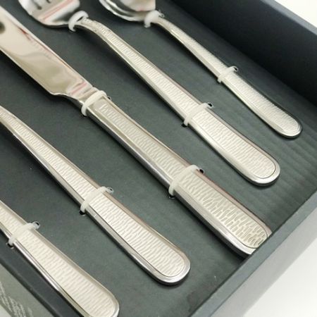 Stokes Set of Quartz Flatware - 20 Pcs - Makhsoom