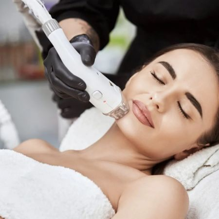 1 Session Full Face Laser Hair Removal For Women - Makhsoom