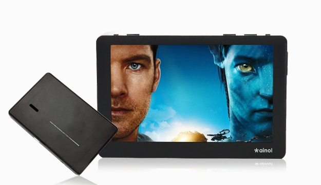 56% Off 8GB Portable MP5 Media Player (Only $35 instead of $80) - Makhsoom