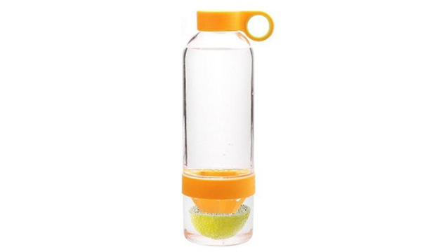 50% Off Citrus Zinger Bottle - Green (Only $6.5 instead of $13) - Makhsoom