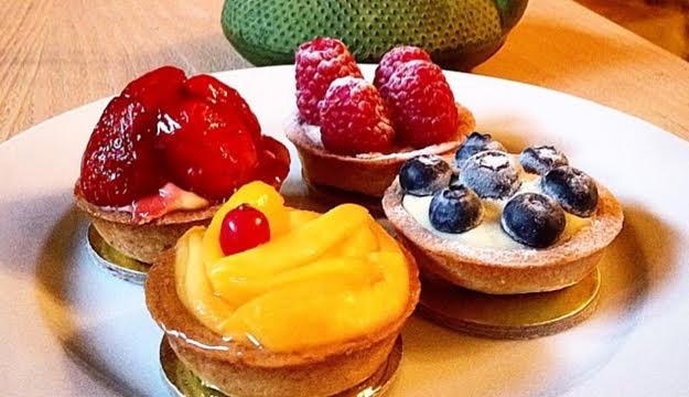 50% Off Sweets à la Carte from Edde Sweets by Edde Yard, Jbeil (Only $6 ...