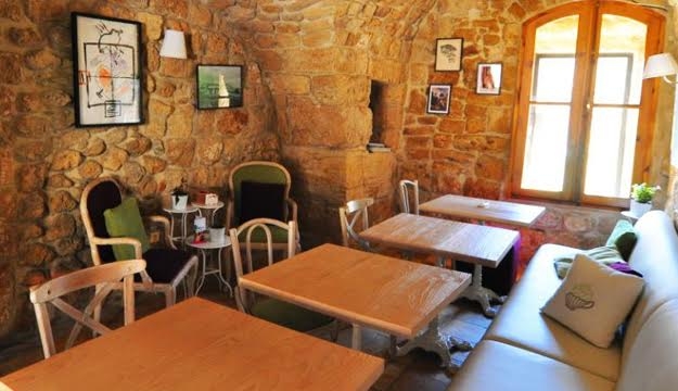 50% Off Sweets à la Carte from Edde Sweets by Edde Yard, Jbeil (Only $6 ...