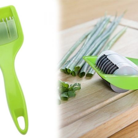 Herb Roller Cutter Handle with Stainless Steel Blade - Makhsoom