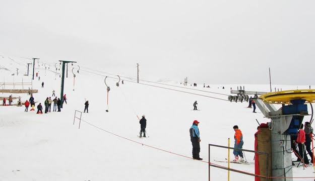 35% Off All Day Skiing Access Valid on Weekdays from Snow Land Hotel ...