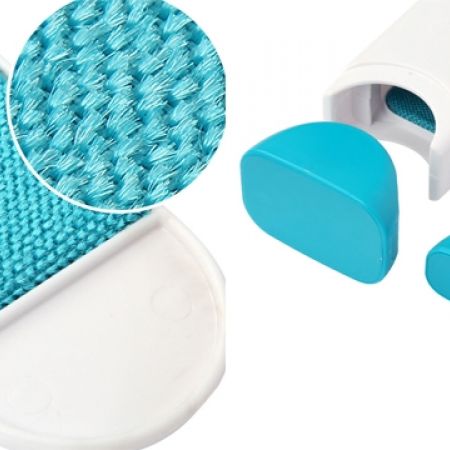 Hurricane Fur Wizard Pet Hair & Lint Remover Magic Cloth Fabric Brush ...
