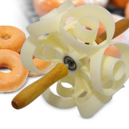 Revolving Donut Cutter - Makhsoom