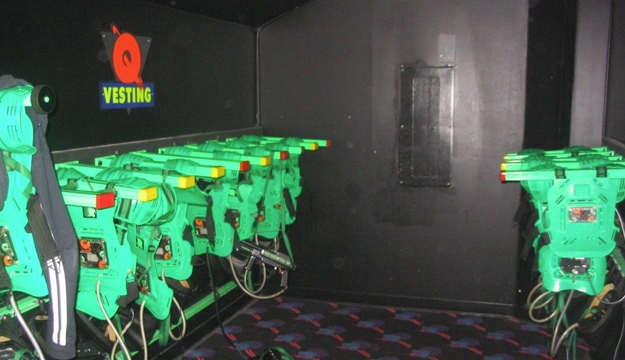 1-Hour Laser Tag War Game - Makhsoom