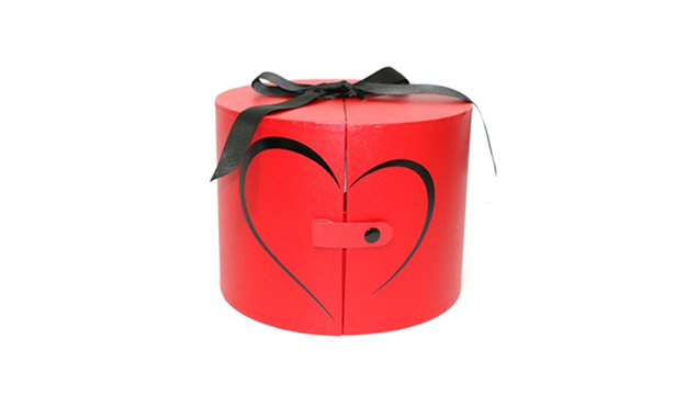 Special Classy Round Shape Gift Box 22 x 22 x 17 cm - Black - Makhsoom
