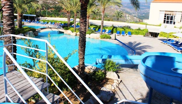 Pool Entrance Valid on Weekends , Weekdays & Holidays - Makhsoom