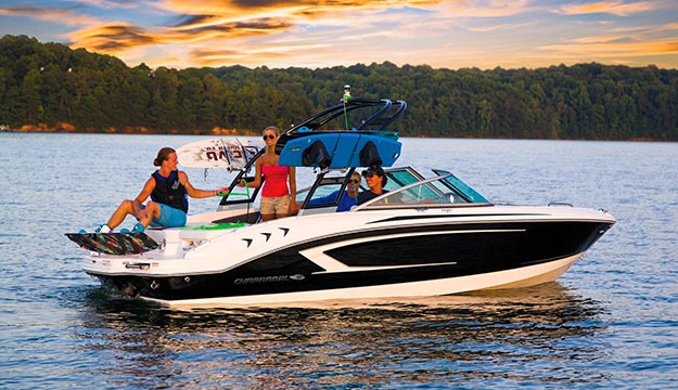 1-Hour Boat Ride With Multiple Activities For Up To 6 People - Makhsoom