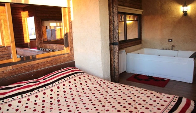 1-Night Stay For Two Persons in a Chalet With Garden - Makhsoom