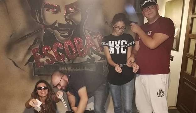 60 min. Narcos Themed Pablo Escobar Escape Game - Makhsoom