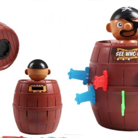 Pop-Up Pirate Barrel Game - Makhsoom