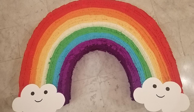 1-Hour & 20 min. Birthday Animation Package with Empty Pinata - Makhsoom